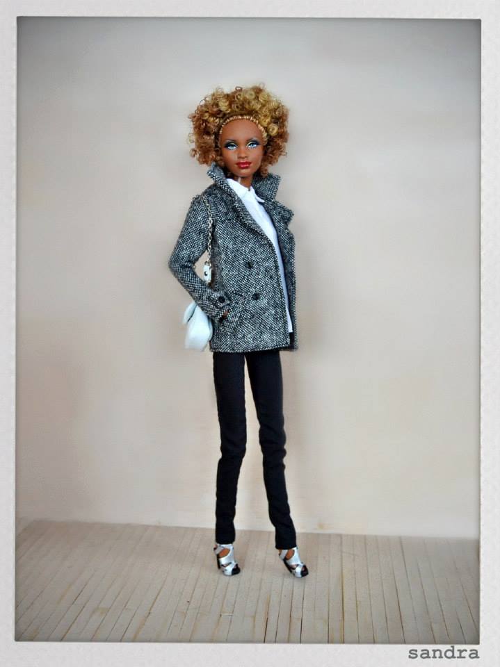 Las barbies más especiales de Sandra Iglesias | Una vitrina llena de ...