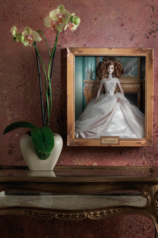 Coleccion Portrait: Barbie como una gran pintura | Una vitrina llena de ...